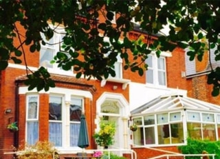 Care Homes Merseyside | Find a Merseyside Care Home | 4885 Reviews